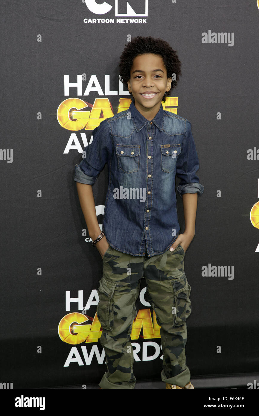 Cartoon Network's Hall of Game Awards at The Barker Hangar - Arrivals ...