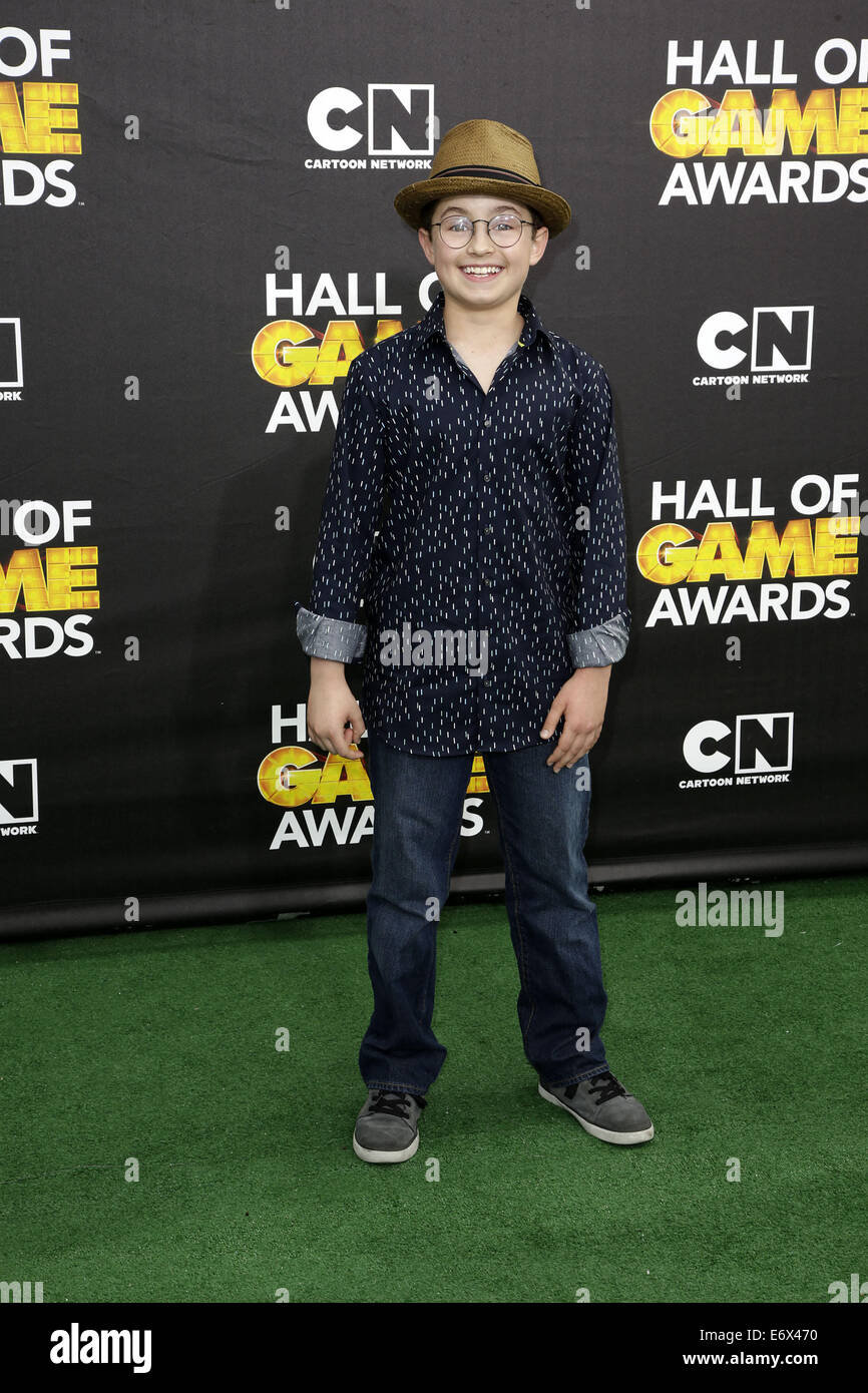 Cartoon Network's Hall of Game Awards at The Barker Hangar - Arrivals ...
