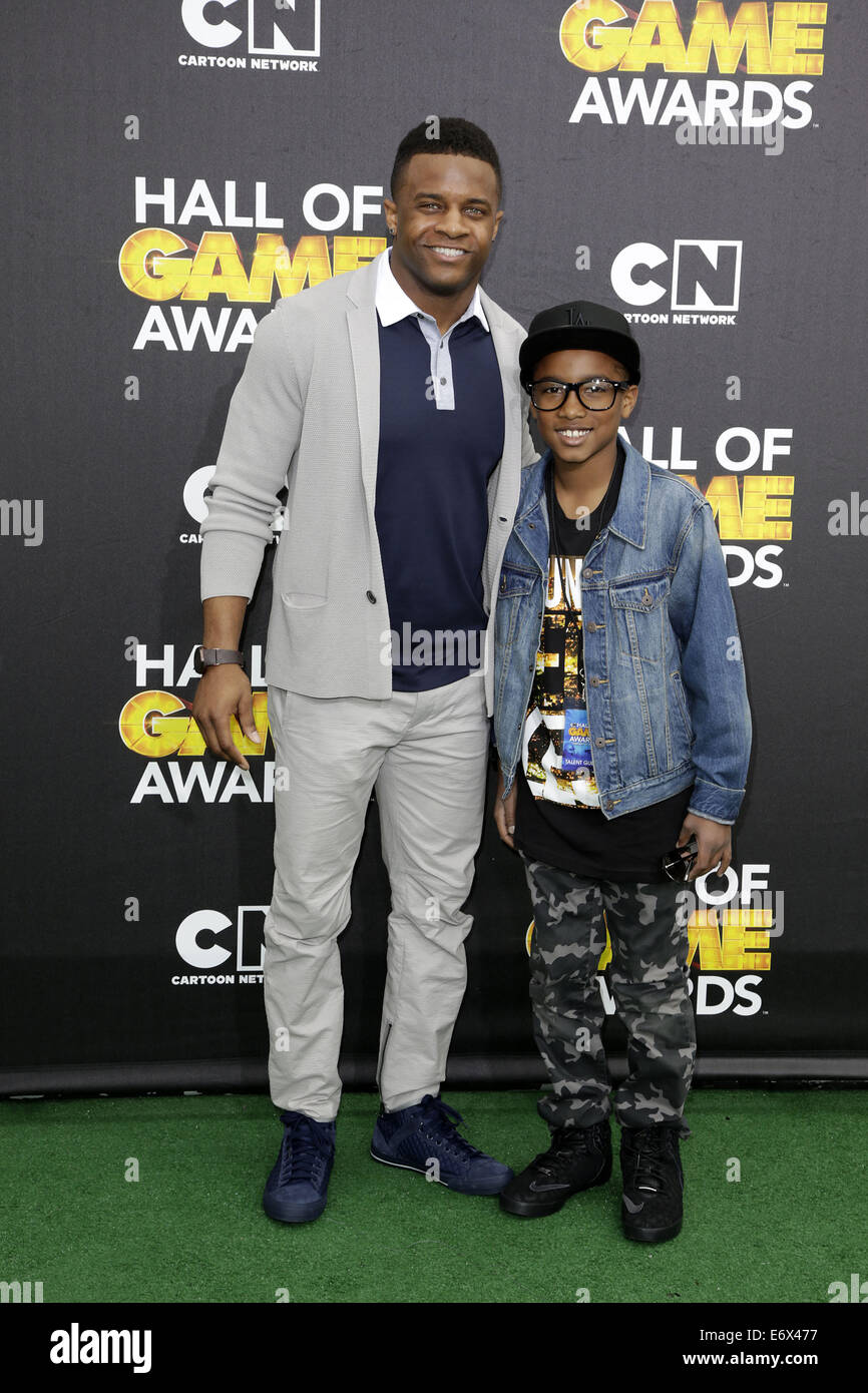 Cartoon Network's Hall of Game Awards at The Barker Hangar - Arrivals ...
