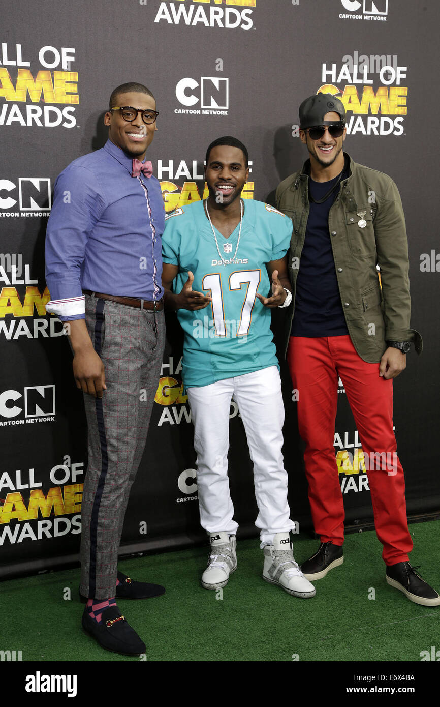 Cartoon Network's Hall of Game Awards at The Barker Hangar - Arrivals ...