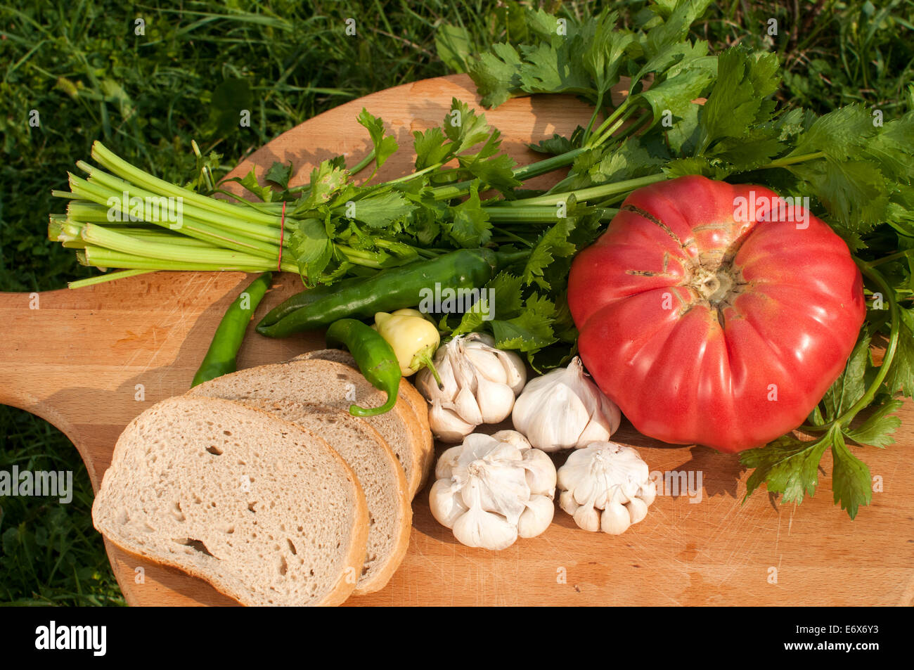Vegetables bread organic hi-res stock photography and images - Alamy