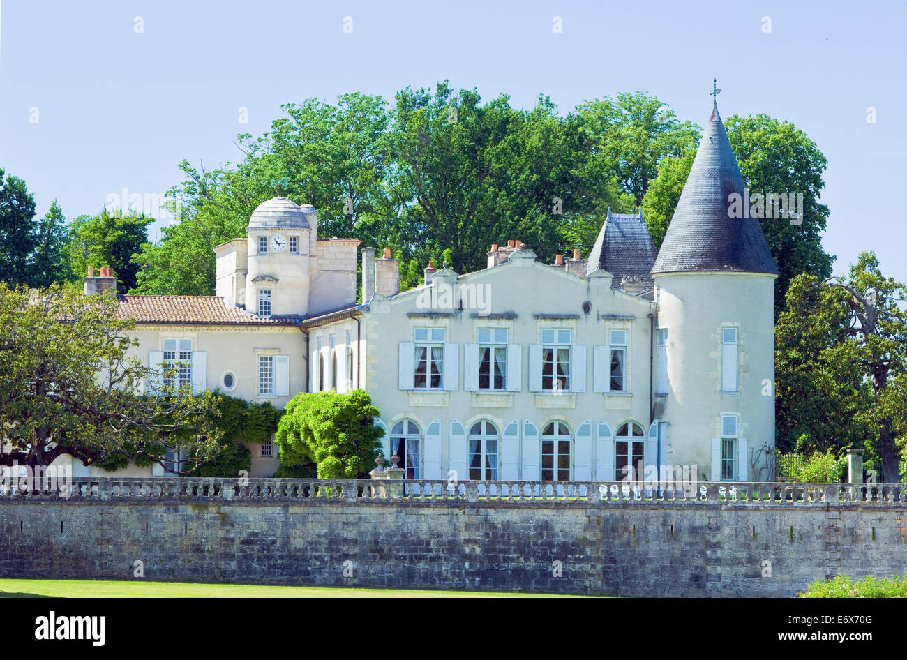 Chateau lafite rothschild hi-res stock photography and images - Alamy