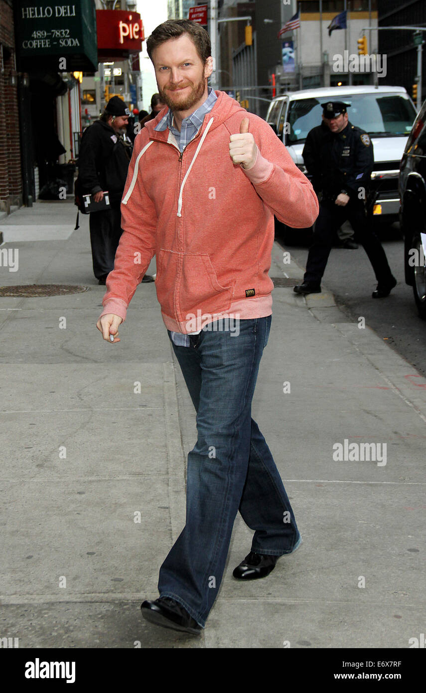 Celebrities arrive outside the Ed Sullivan Theater, for the taping on ...
