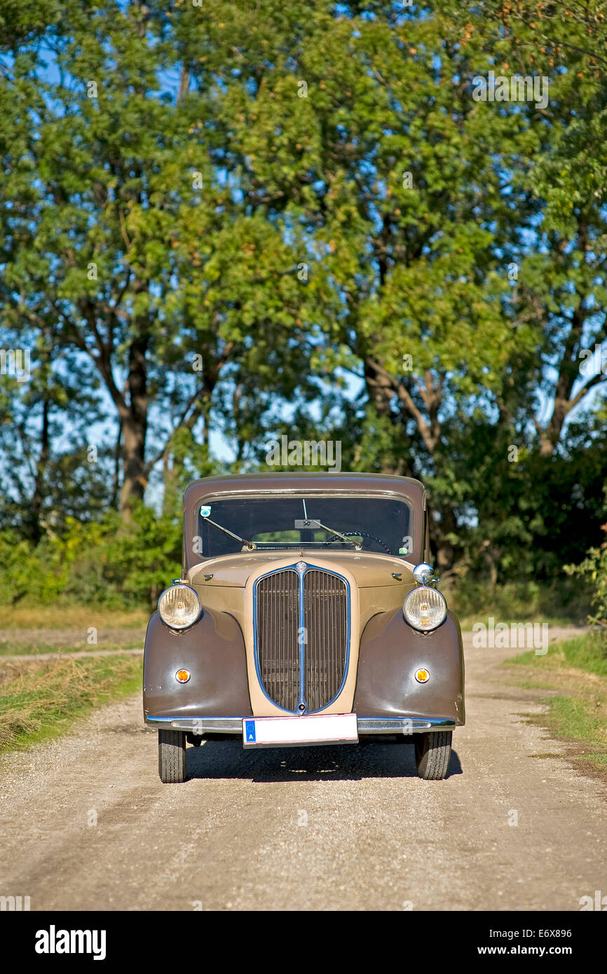 Vintage Steyr 100, built in 1935 Stock Photo - Alamy
