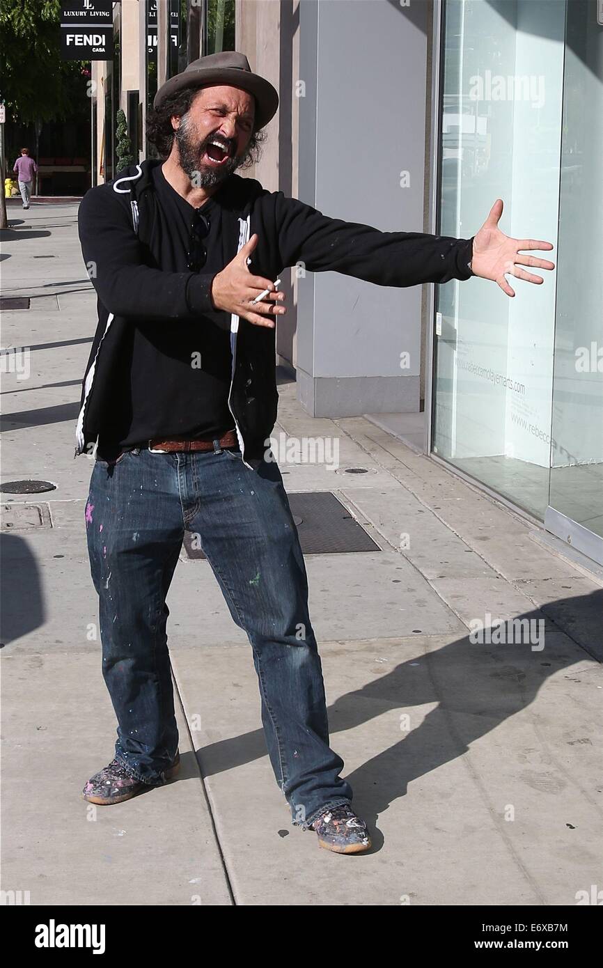 BrainWash looks happy and delighted to be The Art Featuring: BrainWash ...