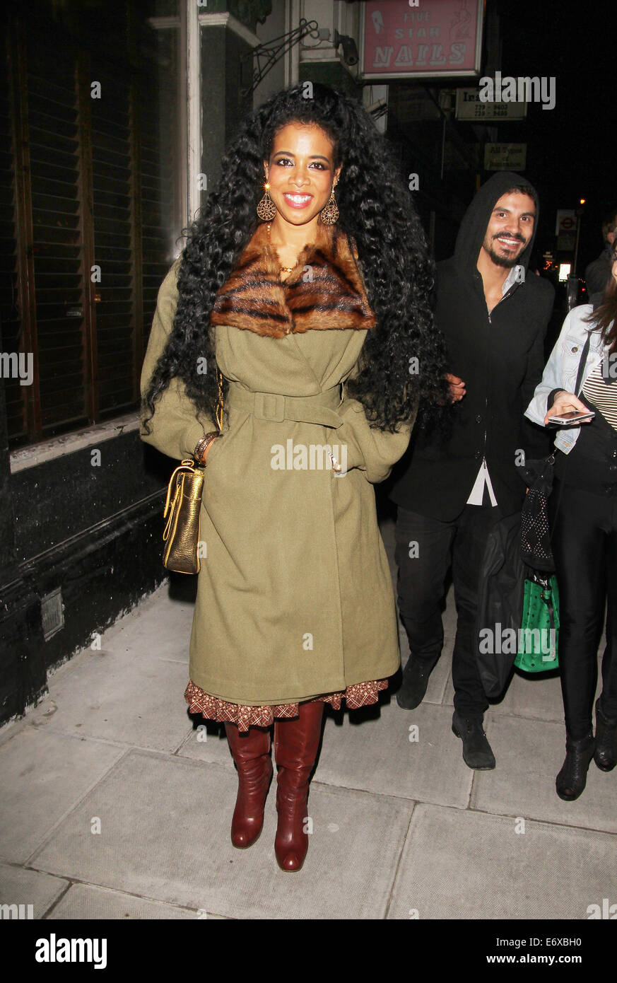 Kelis Milkshake Album Cover