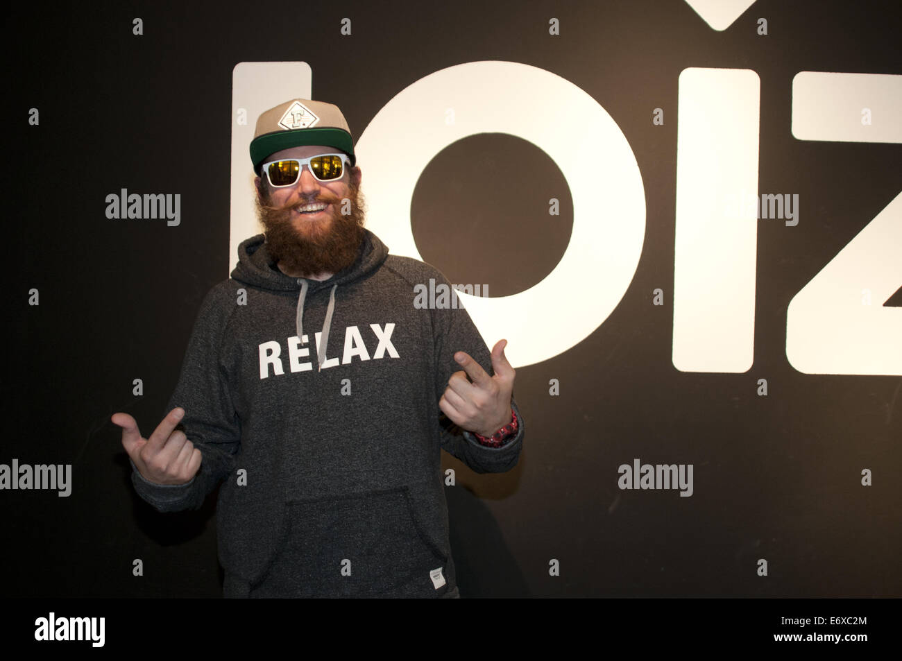 Rapper MC Fitti as a guest at Joiz dein social TV Featuring: MC Fitti ...