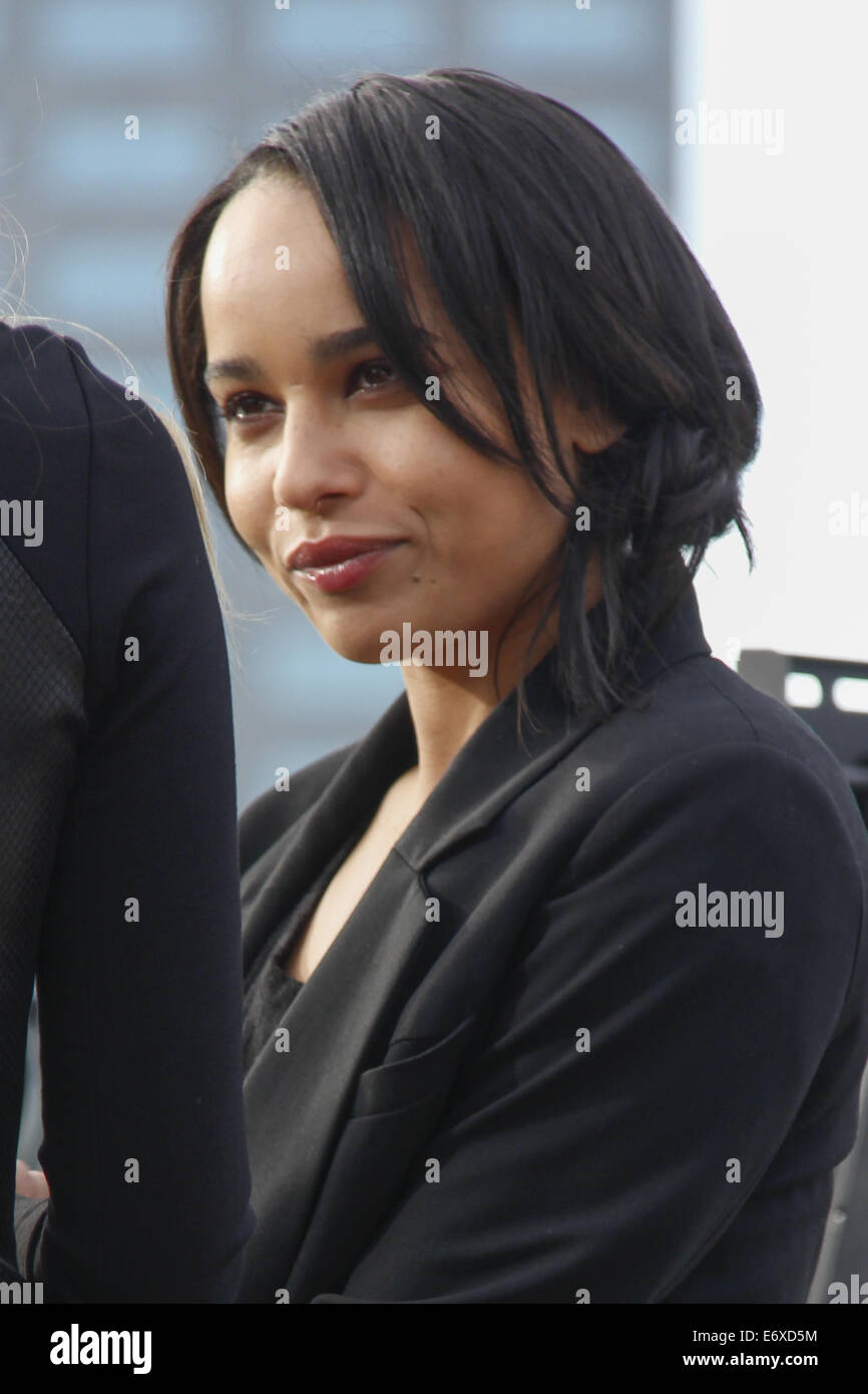 Zoe Kravitz at The Grove for celebrity entertainment show 'Extra ...
