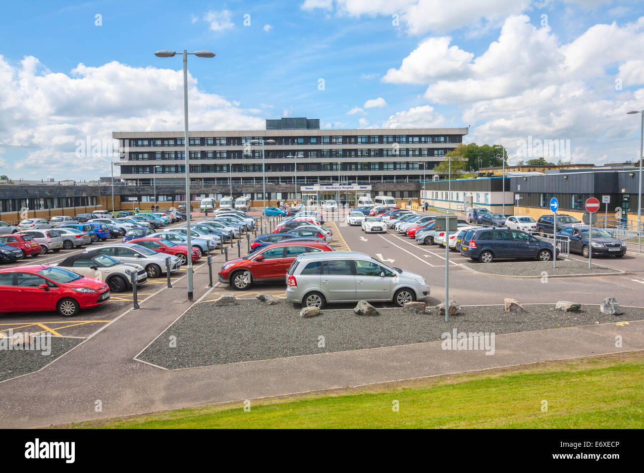 Monklands District General Hospital in Airdrie, Scotland Stock Photo ...