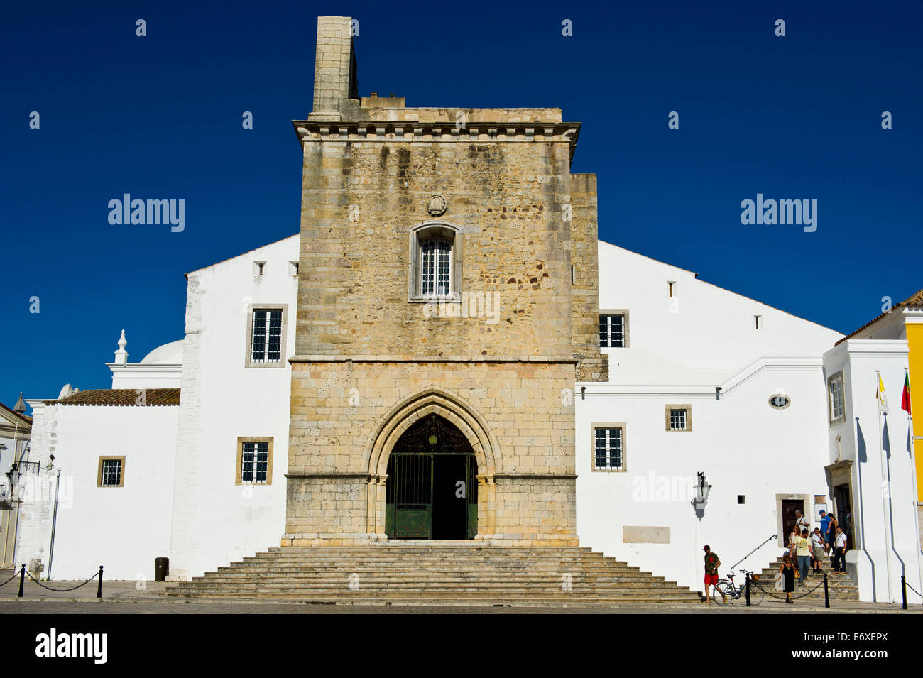 Most beautiful churches in portugal hi-res stock photography and images ...