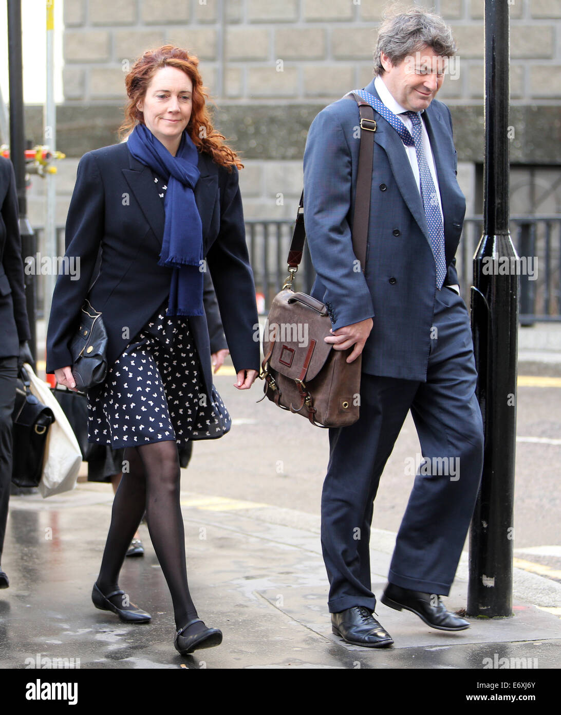 Rebekah Brooks, Charlie Brooks and Andy Coulson outside court this ...