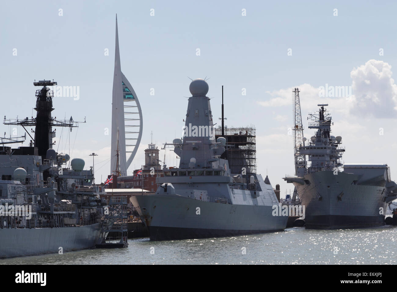 HMS Dauntless D33 Type 45 Daring-class air defence destroyers royal ...