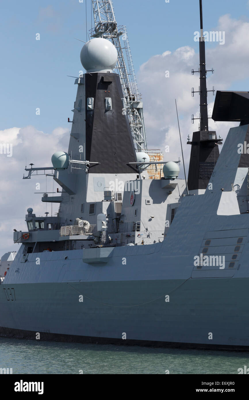 HMS Duncan D37 Type 45 Daring-class air defence destroyers royal navy ...