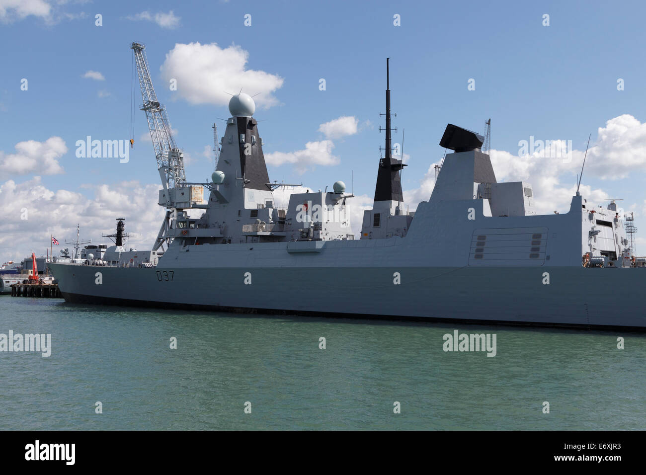 HMS Duncan D37 Type 45 Daring-class air defence destroyers royal navy ...