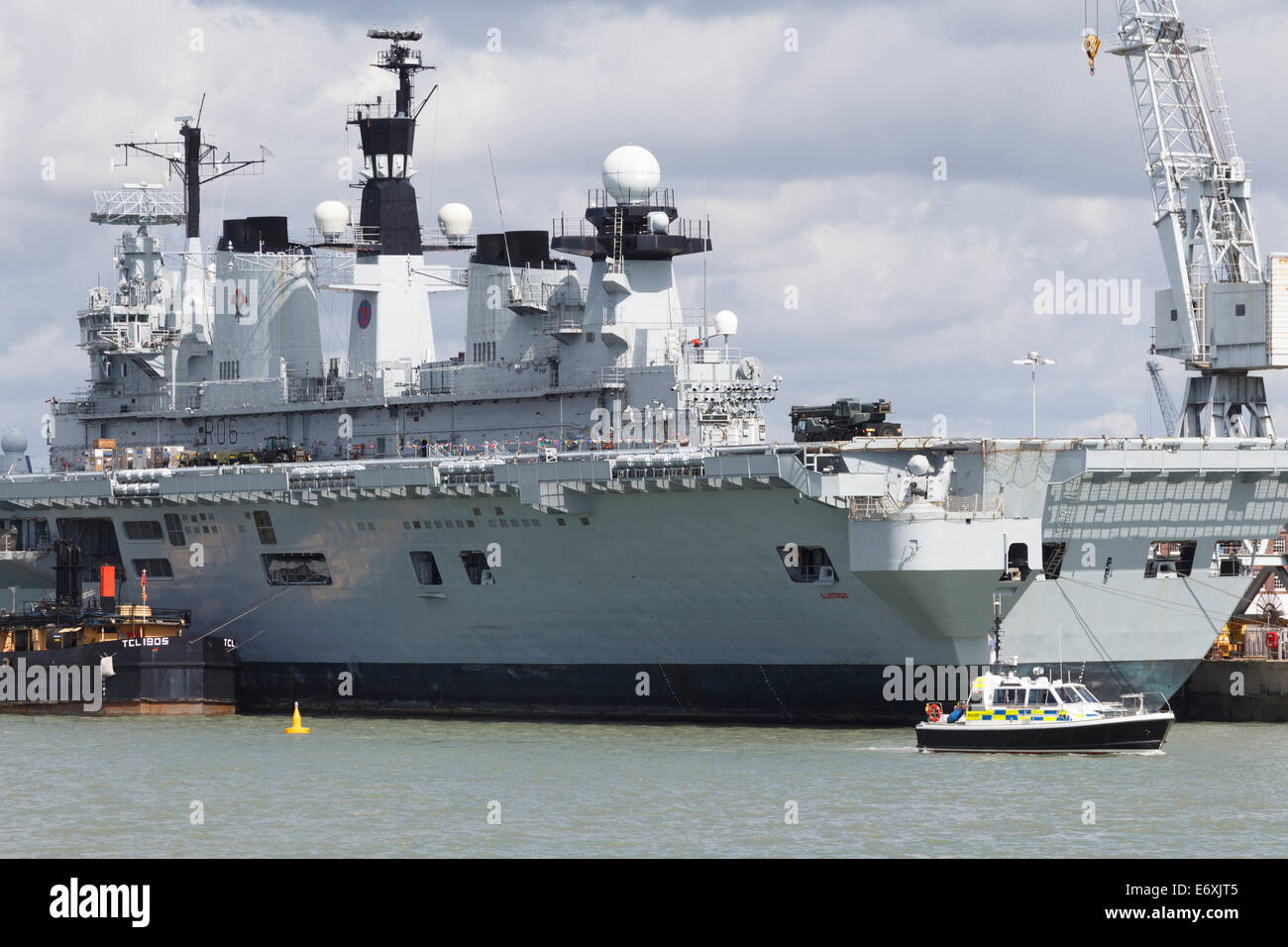 HMS Illustrious Invincible class aircraft carrier RO6 portsmouth uk gb ...