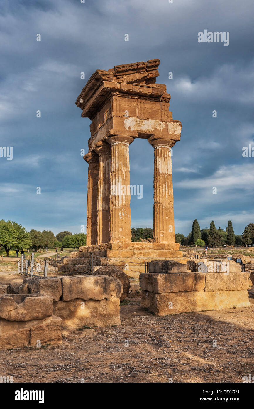 The Temple of Castor and Pollux belongs to the archaeological sites of ...