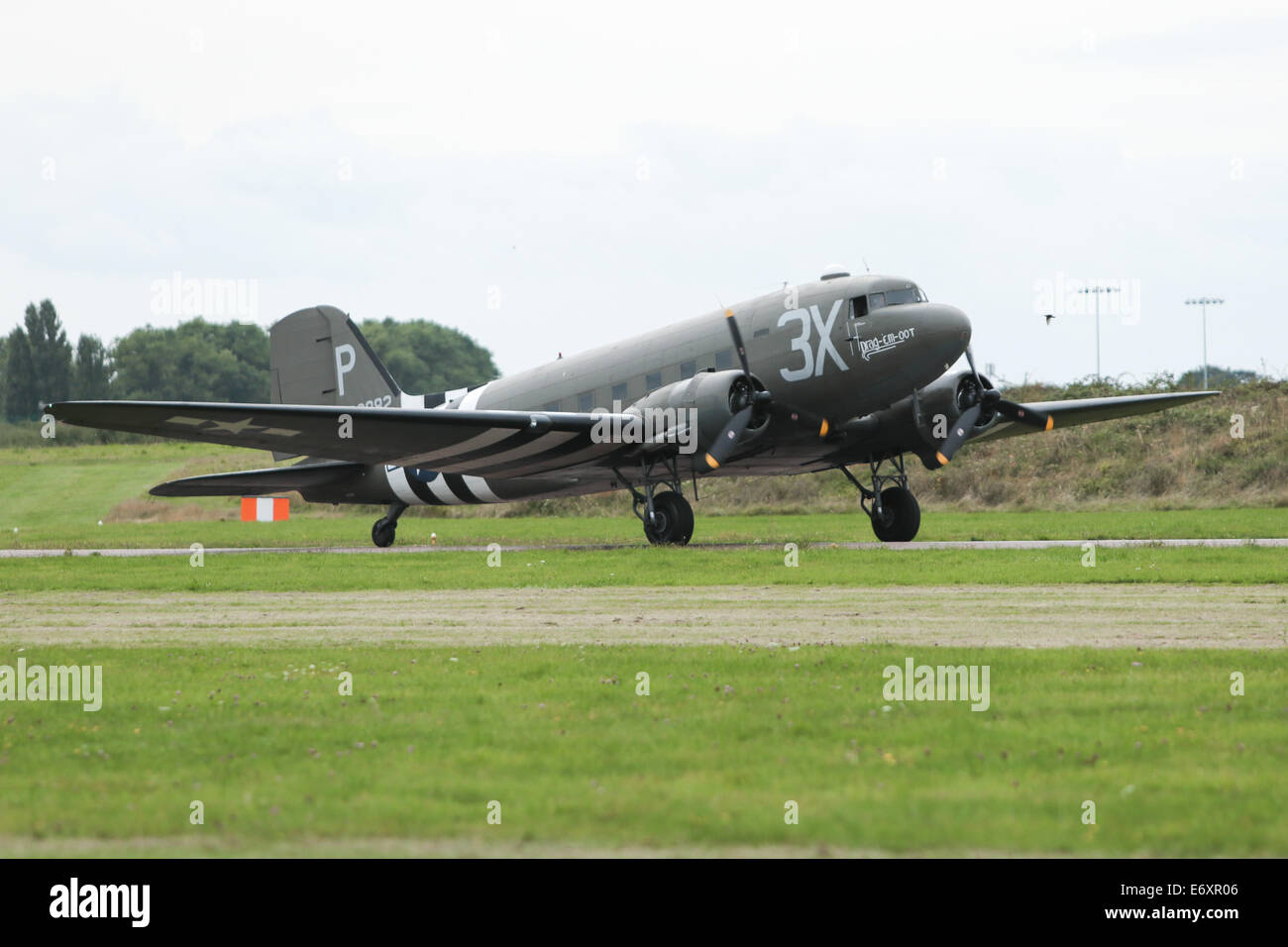 World War Ii Cargo Plane High Resolution Stock Photography and Images ...