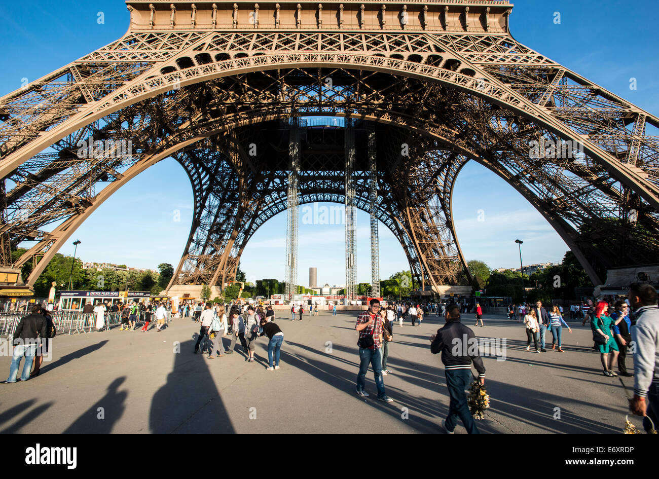 Eiffel tower base hi-res stock photography and images - Alamy