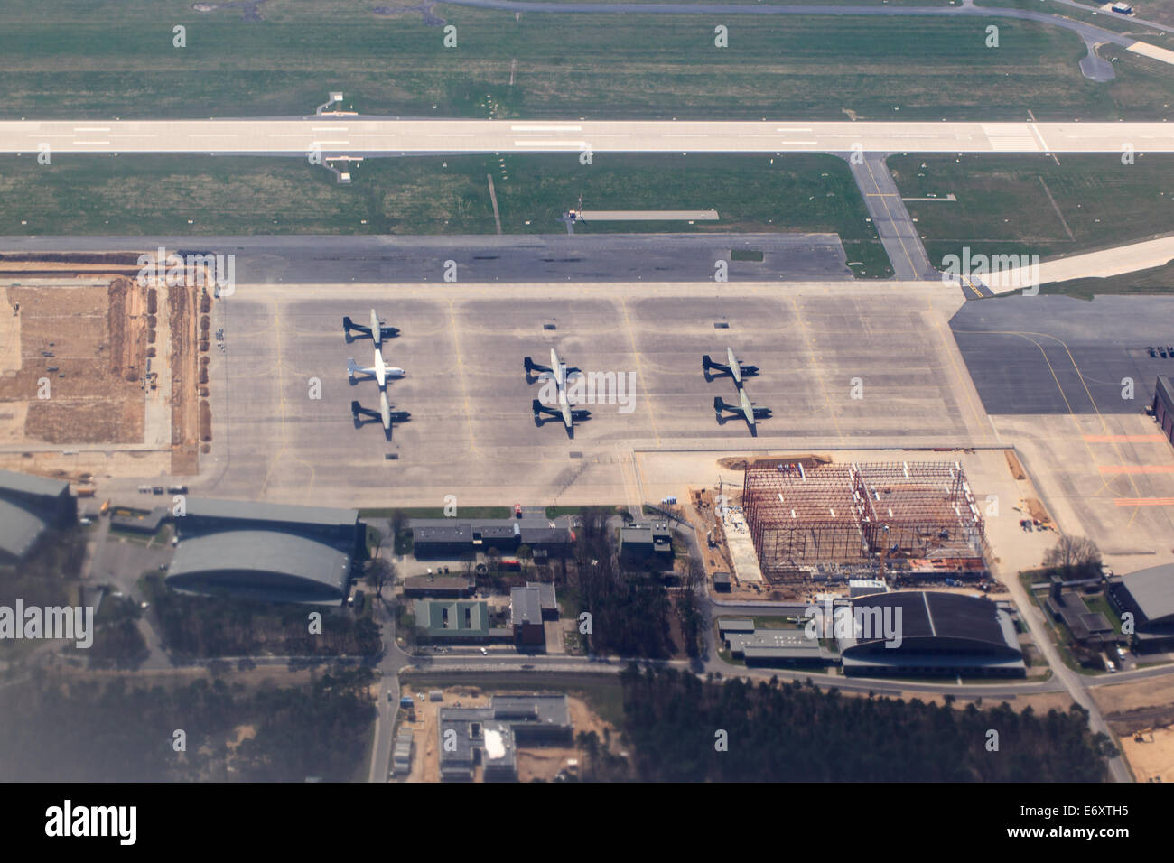 Air transport top view hi-res stock photography and images - Alamy
