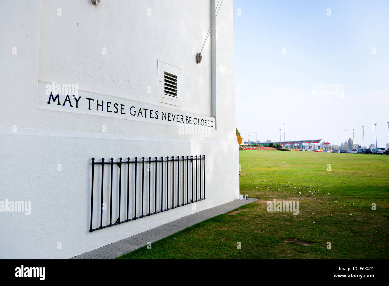 Peace Arch Provincial Park High Resolution Stock Photography and Images ...