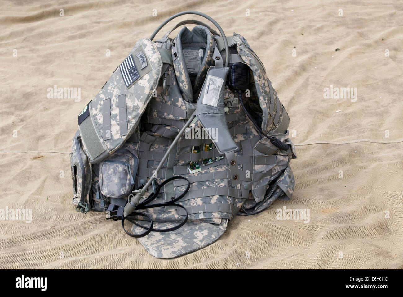 Special forces Camouflaged ruck sack Stock Photo - Alamy