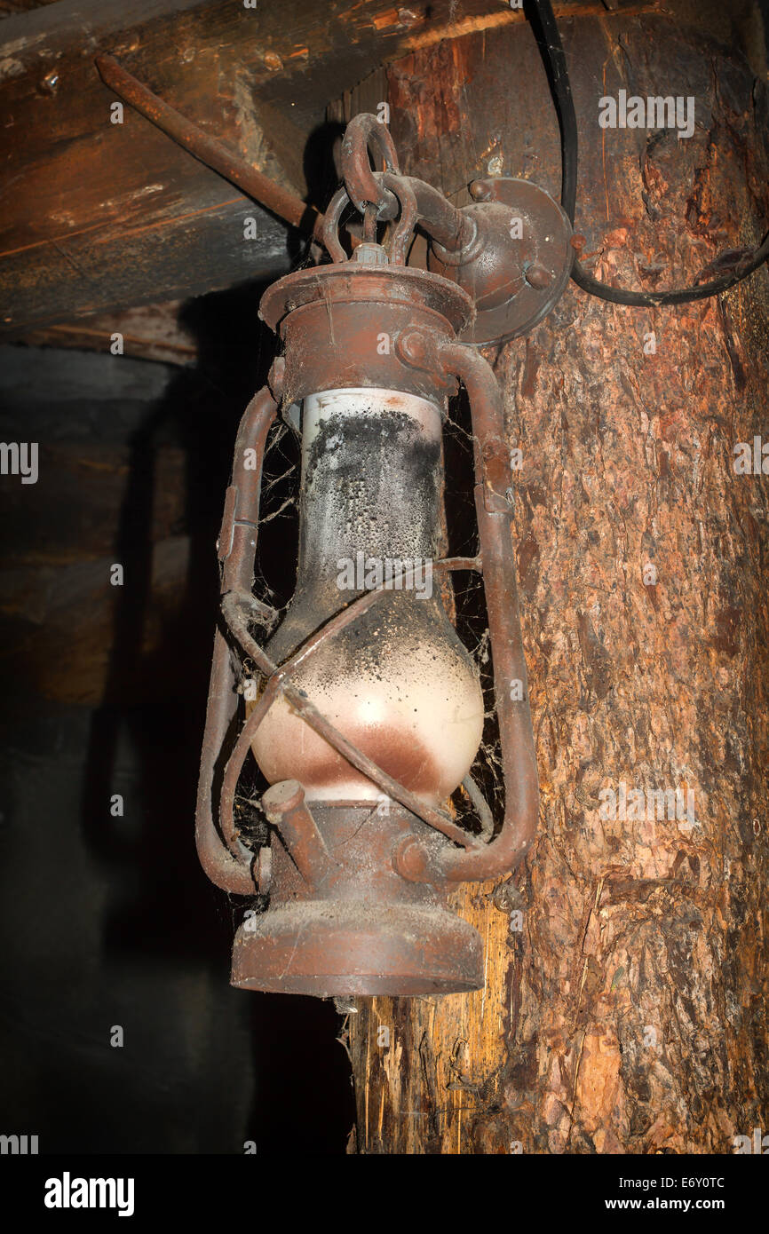 Old fashioned lantern Stock Photo - Alamy