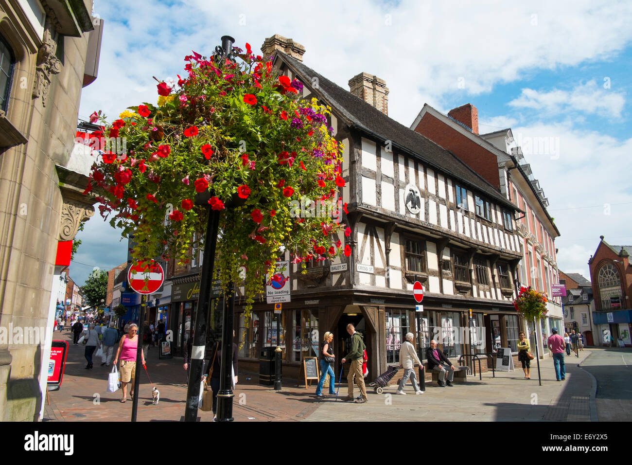 Flower basket outside Llwyd Mansion in Oswestry, Shropshire, England ...