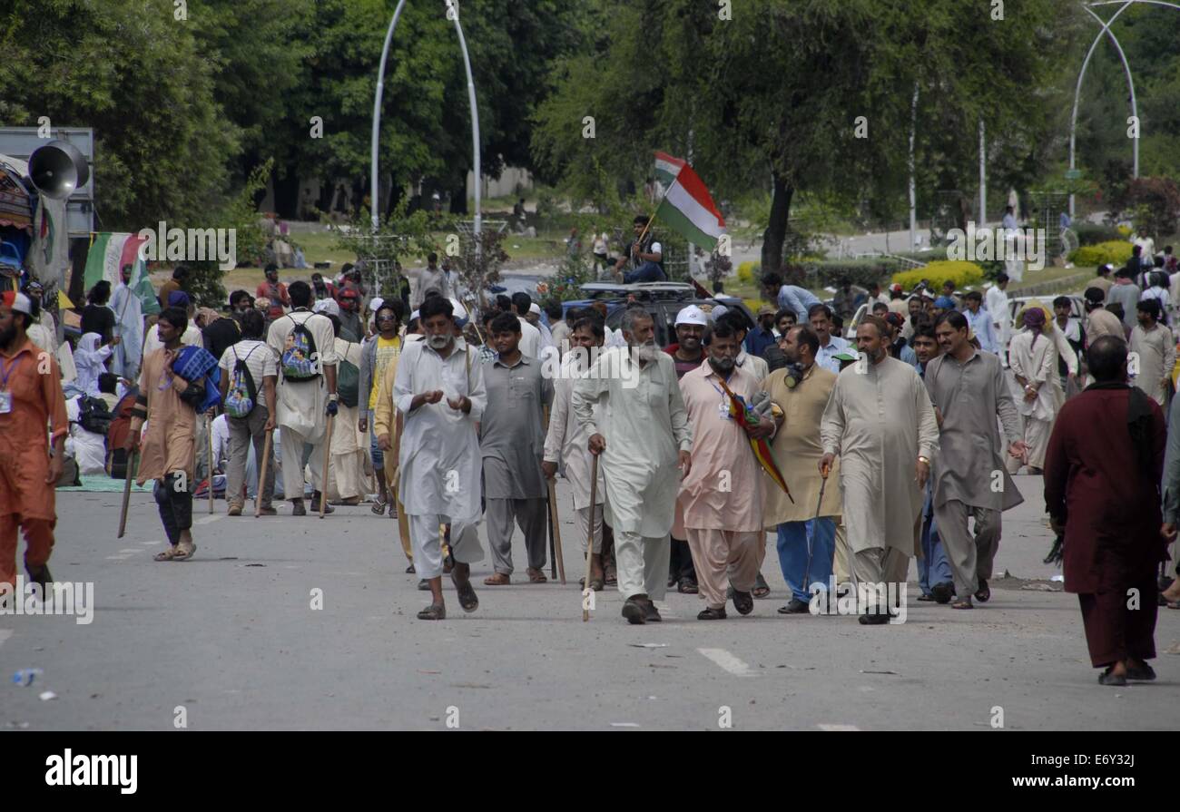 Bring down the government hi-res stock photography and images - Alamy