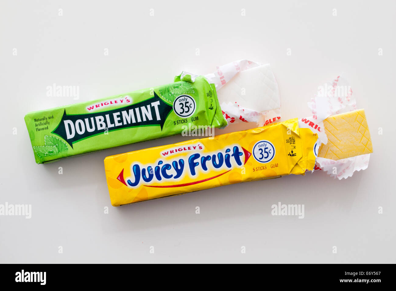 Juicy fruit chewing gum hi-res stock photography and images - Alamy