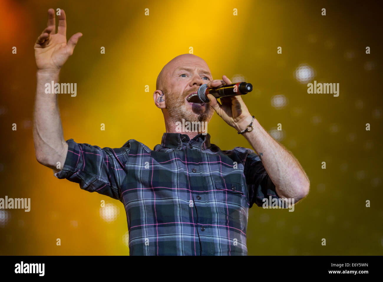 Jimmy somerville hi-res stock photography and images - Alamy