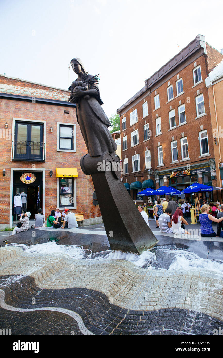 an unique fountain in old town Québec Stock Photo - Alamy