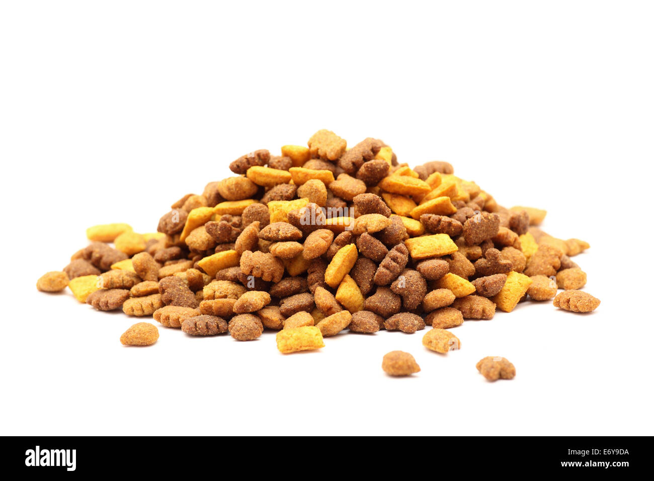 Heap of cat food on white background. Closeup Stock Photo - Alamy
