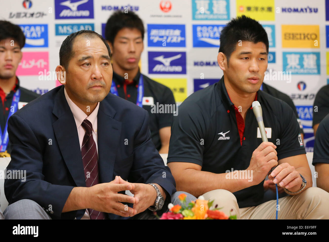 Narita airport, Chiba, Japan. 2nd Sep, 2014. (L-R) Hitoshi Saito, Kosei ...