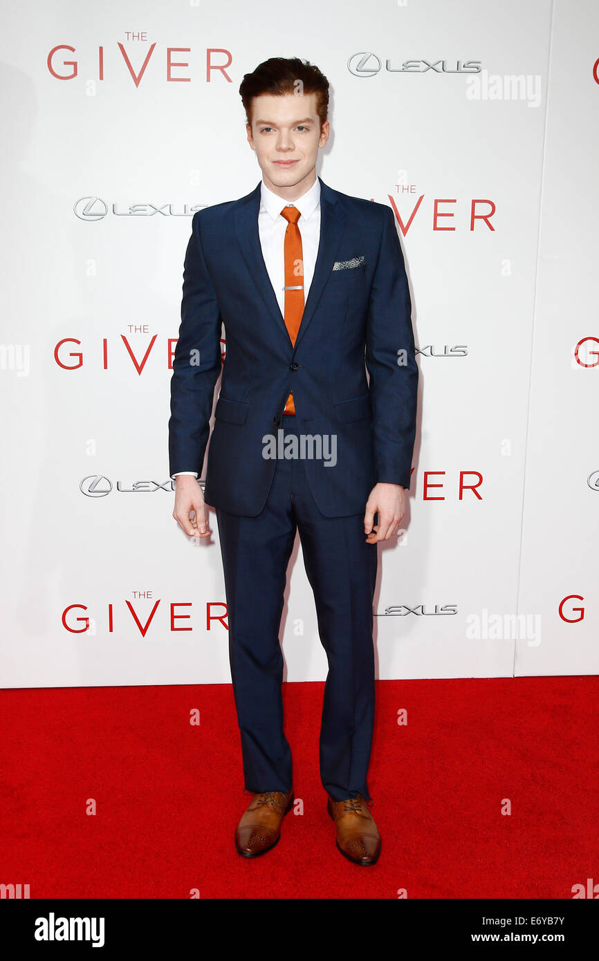 The giver movie hi-res stock photography and images - Alamy