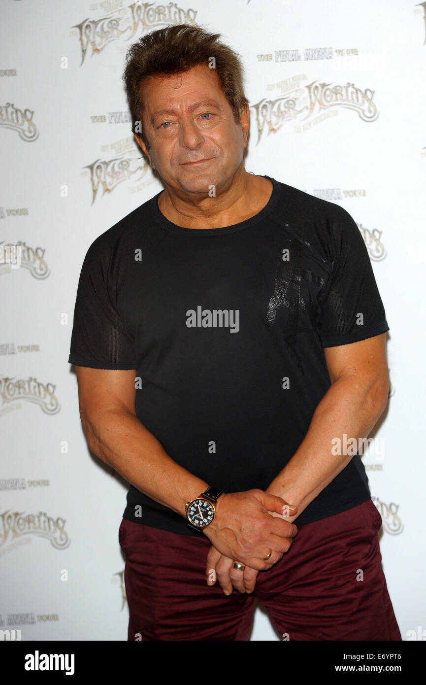 'War of the Worlds' photocall at the Hospital Club Featuring: Jeff ...