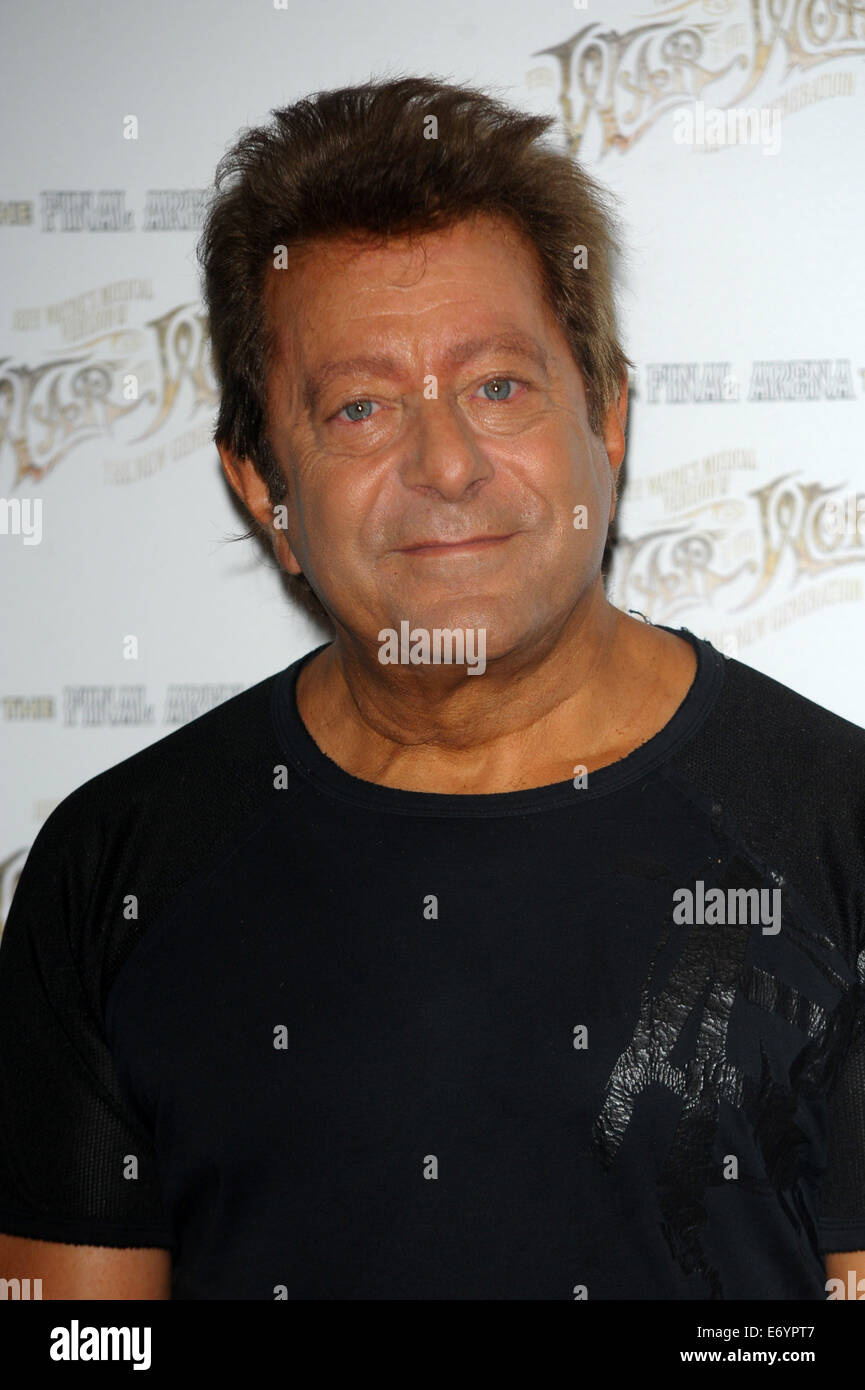 Jeff wayne war of the worlds hi-res stock photography and images - Alamy