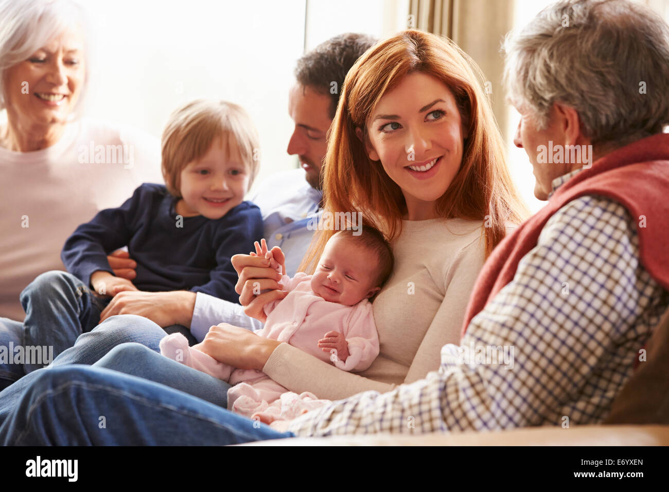 People cafe roof terrace hi-res stock photography and images - Alamy