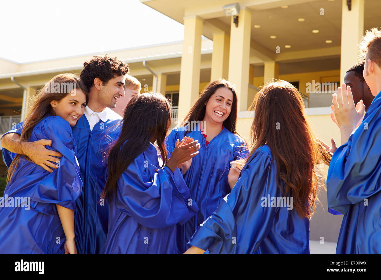 High school graduation african hi-res stock photography and images - Alamy
