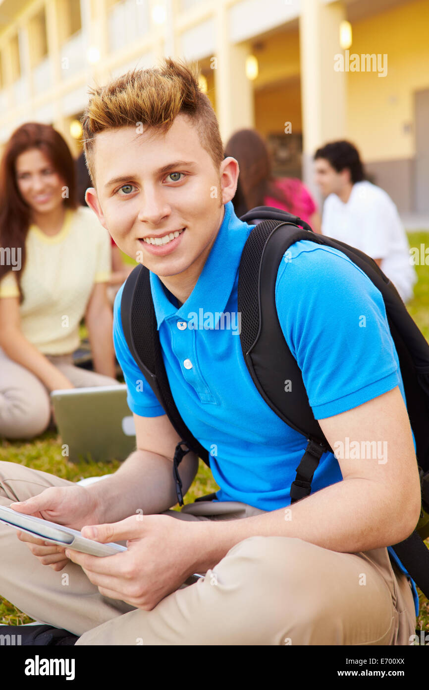 High School Students Studying Outdoors On Campus Stock Photo - Alamy