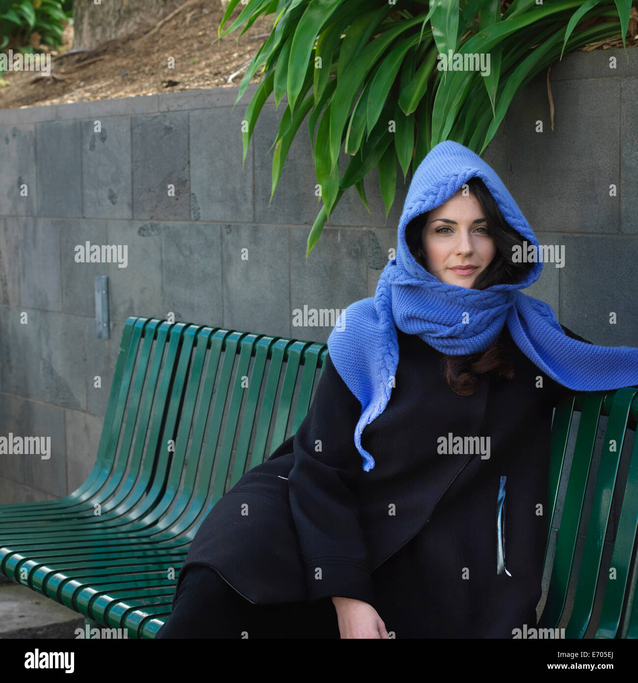 Snood hi-res stock photography and images - Alamy