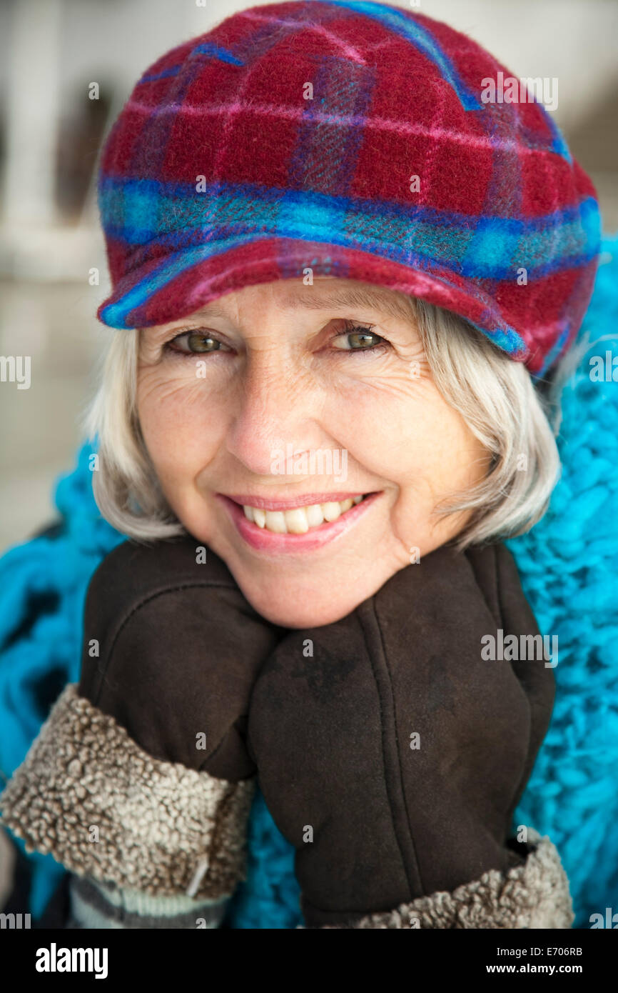 Common hair cap hi-res stock photography and images - Alamy