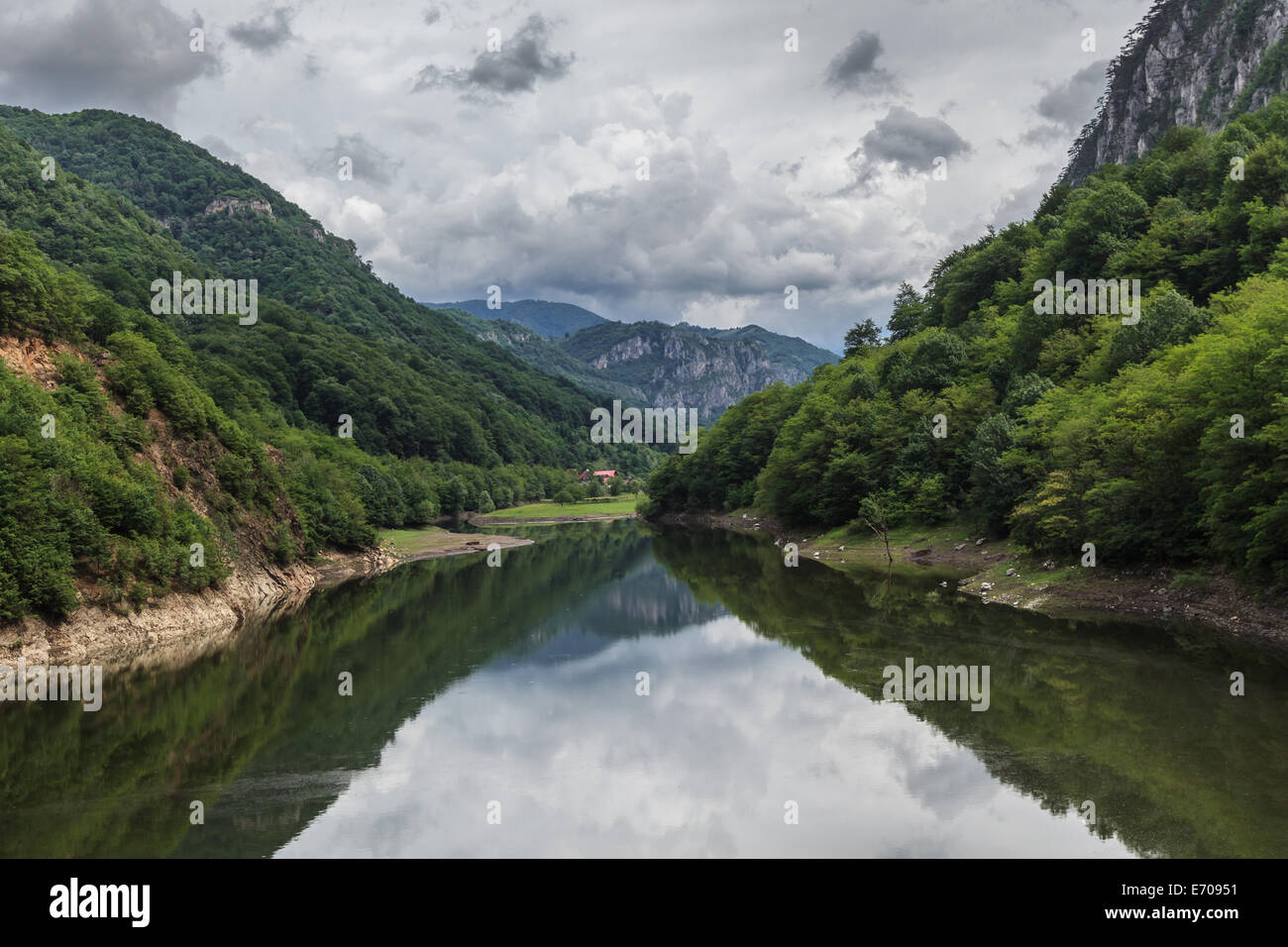Cerna river hi-res stock photography and images - Alamy