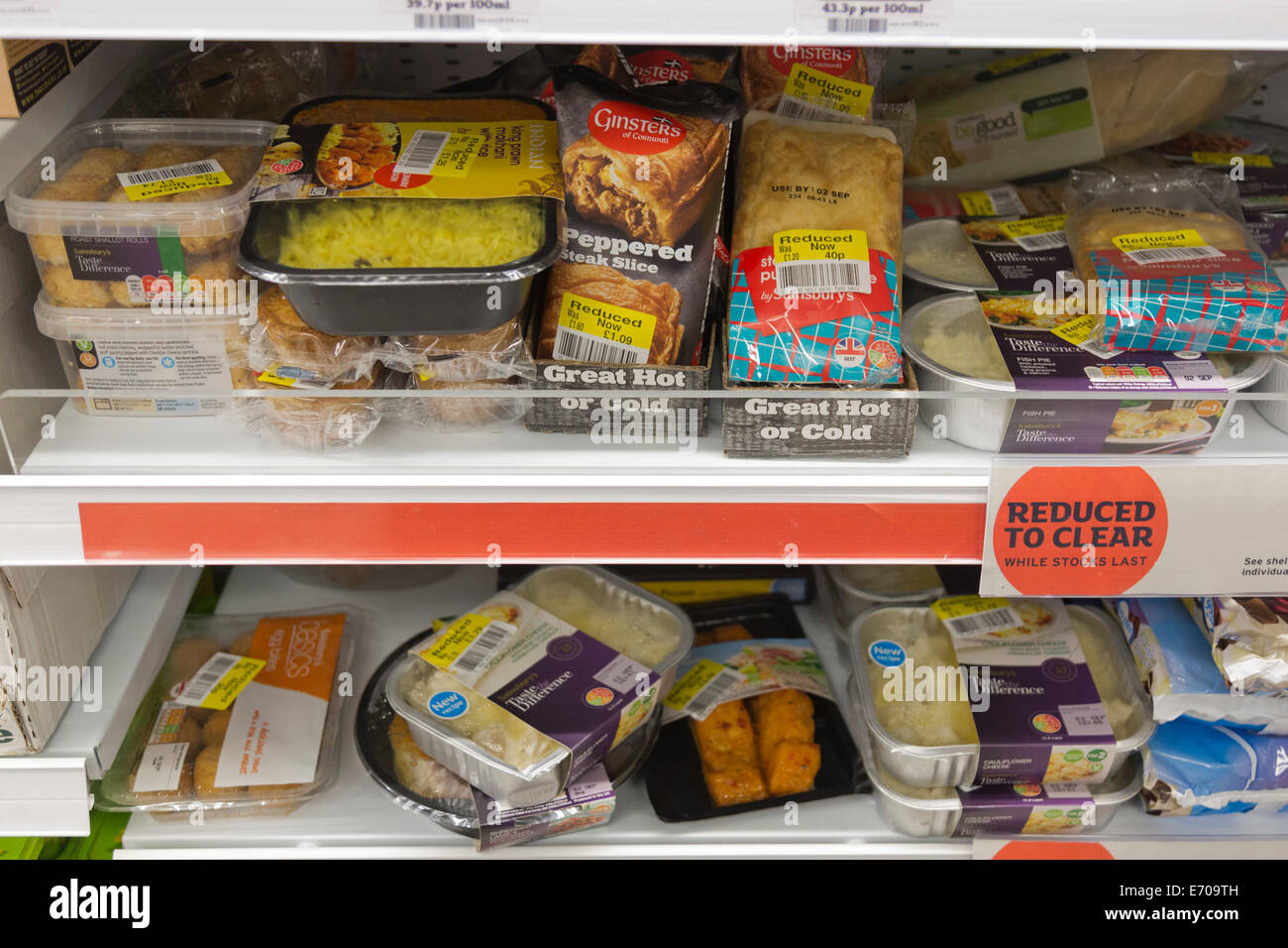 Reduced items supermarket hi-res stock photography and images - Alamy