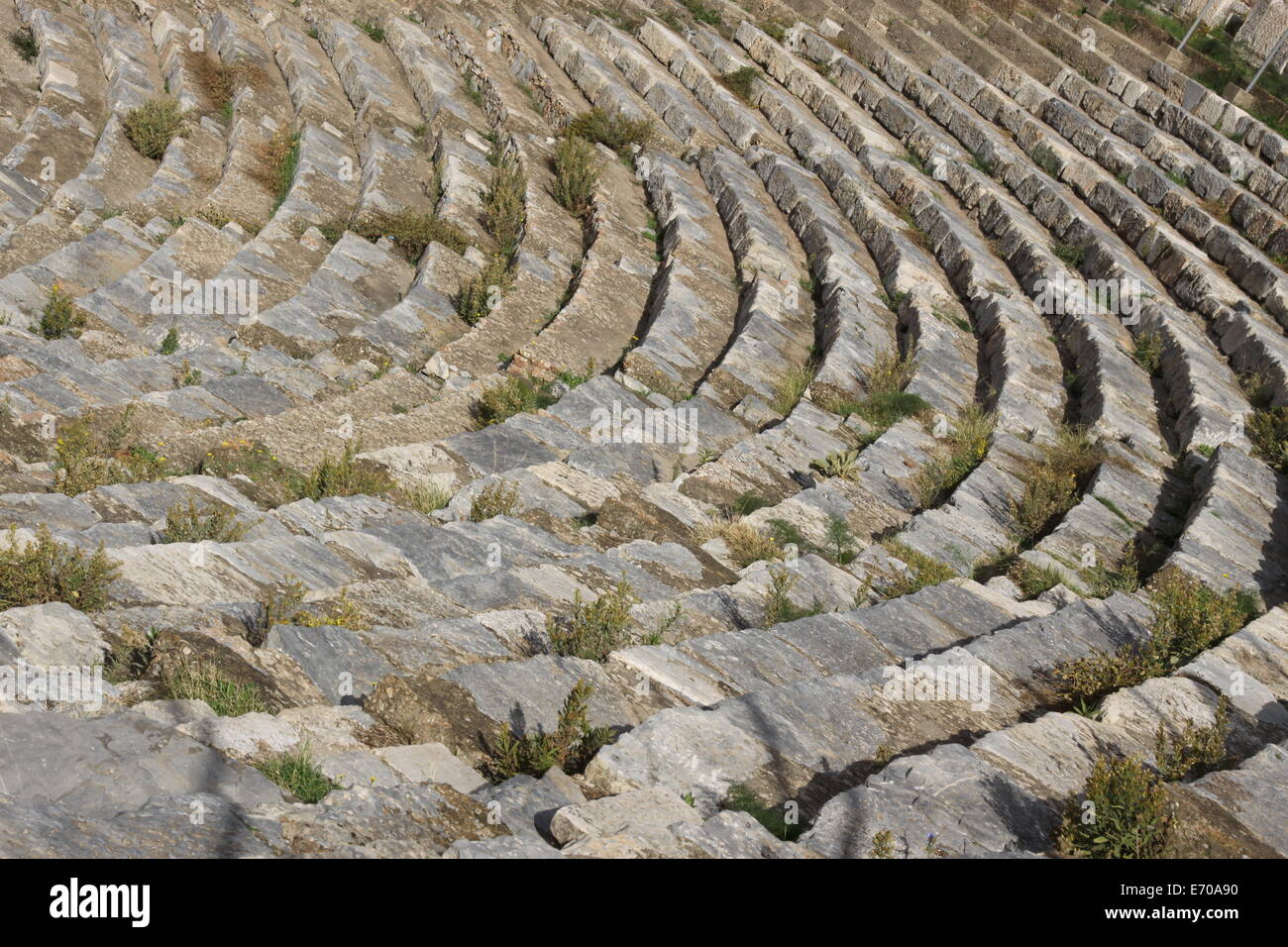 Roman semicircular theatre hi-res stock photography and images - Alamy