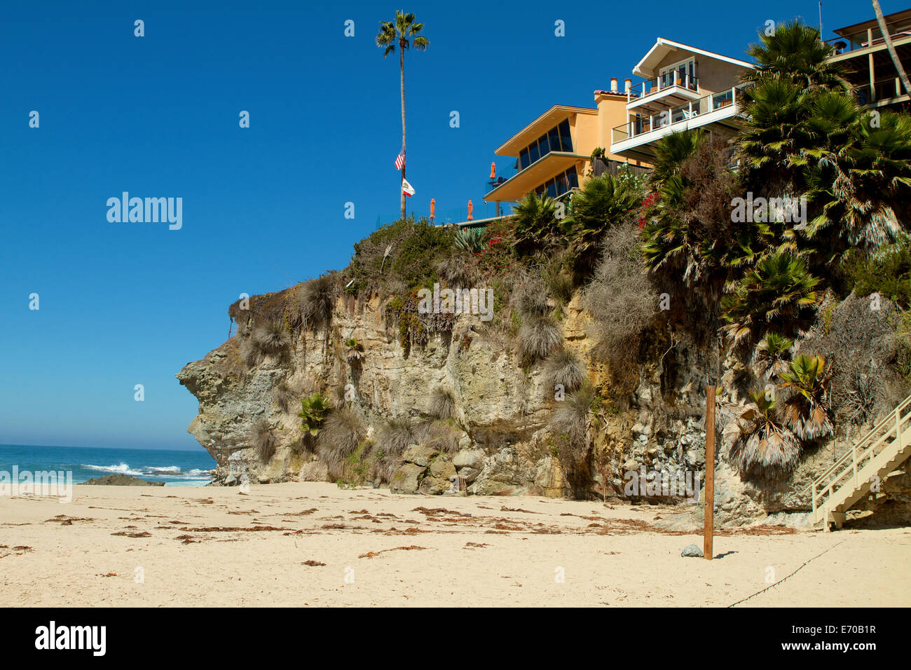 Clifftop view laguna beach hi-res stock photography and images - Alamy