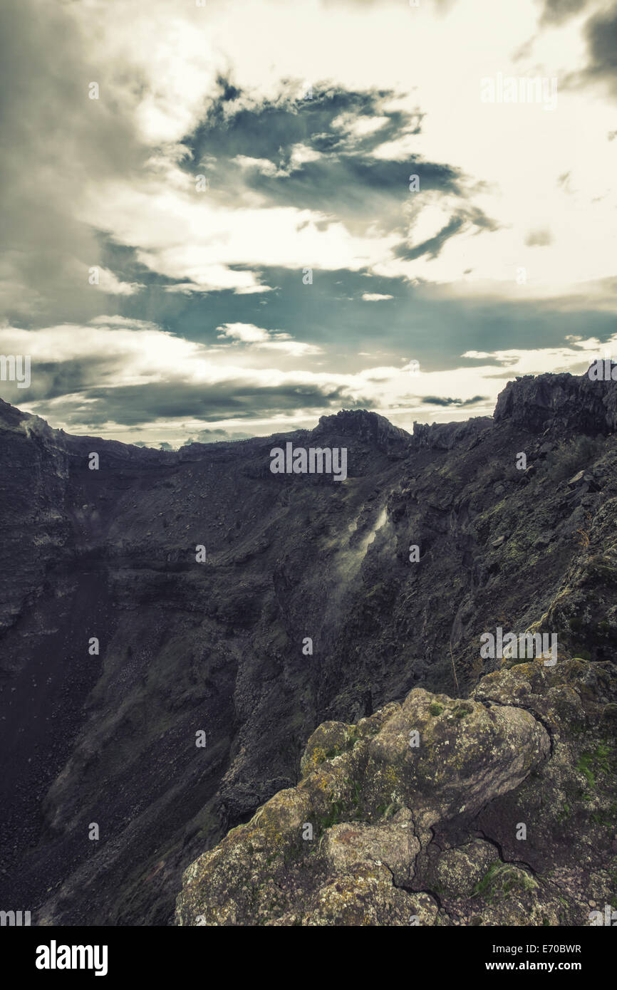 Vesuvio Volcano crater Stock Photo - Alamy