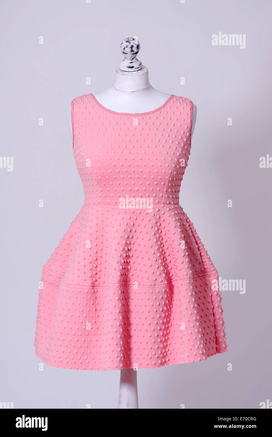 Pink Fashion Manikin