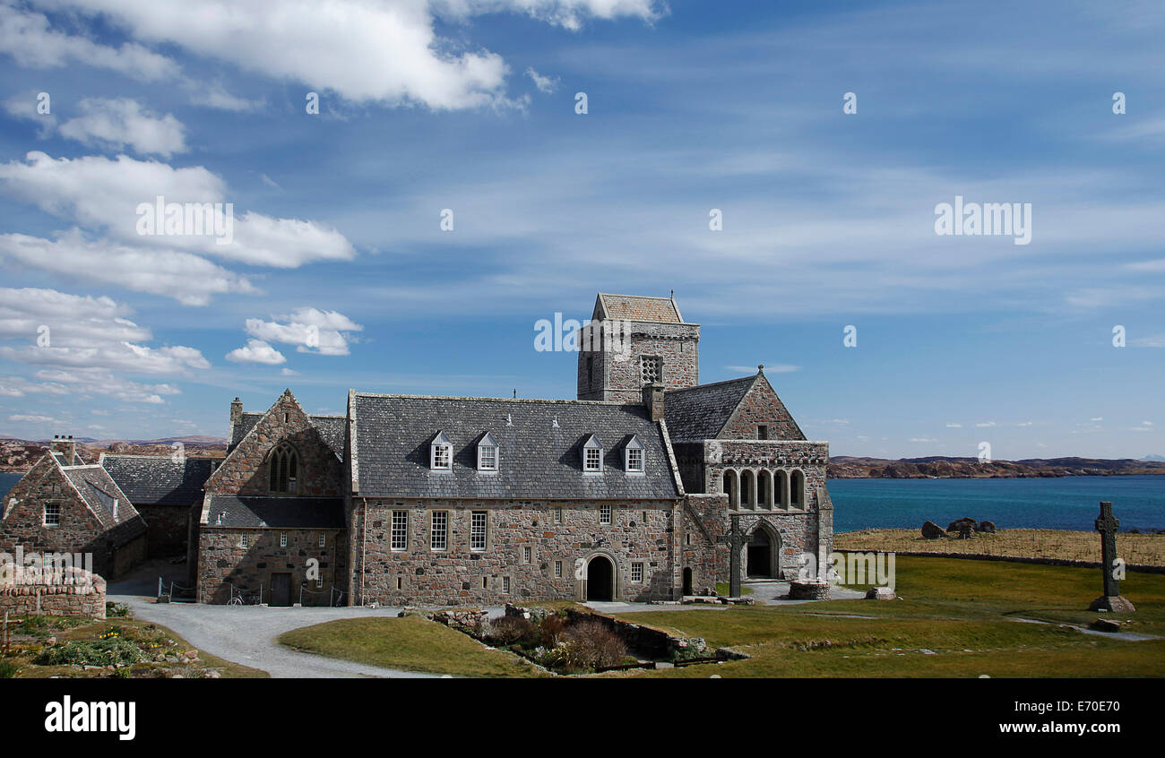 Iona Abbey Scotland Islands Stock Photo - Alamy