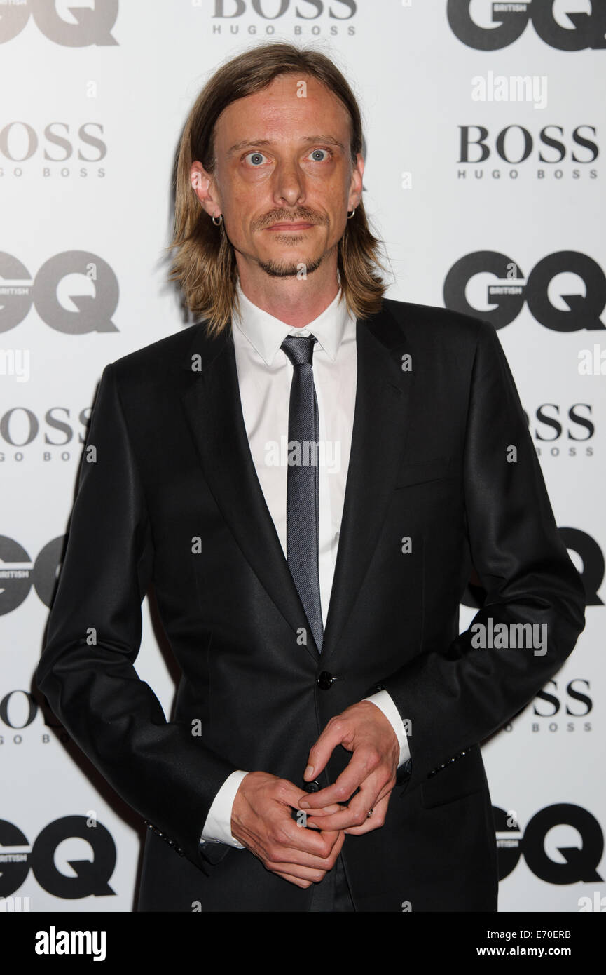 Mackenzie crook hi-res stock photography and images - Alamy
