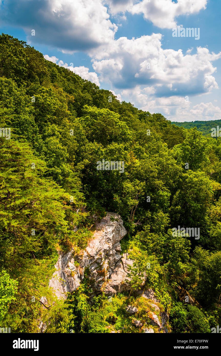 City on hillside in rural hi-res stock photography and images - Alamy